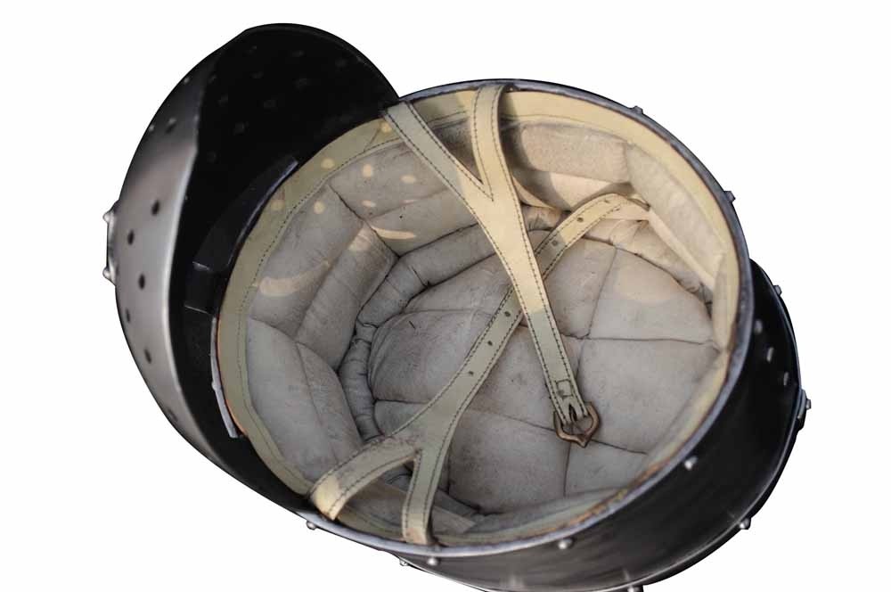 Crusader Bucket helmet